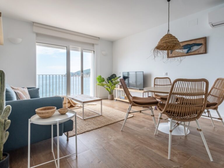 Weekend apartment rental in Calella de Palafrugell - WeHost Costa Brava